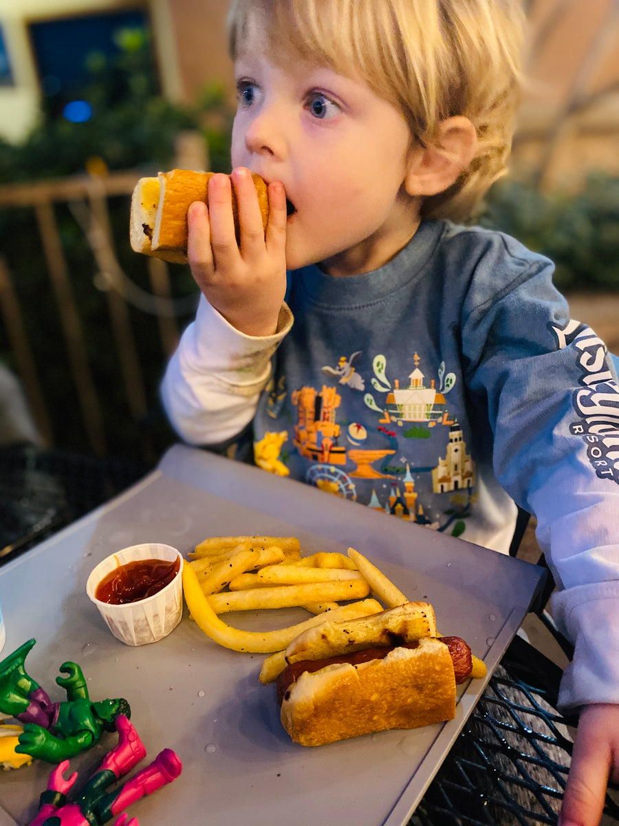 The Table Tyke | The Only Placemat with a Table Edge Bumper